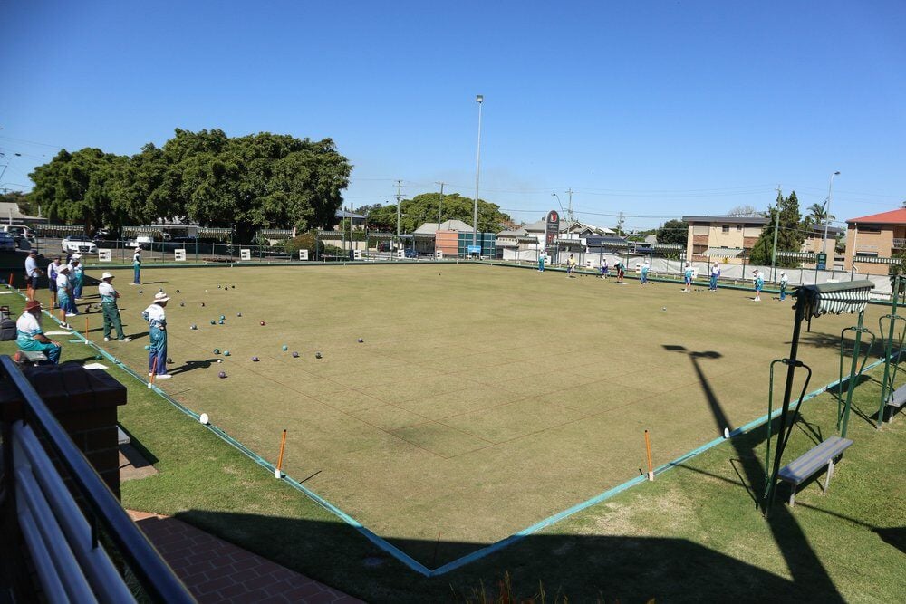 Gallopers Sports Club | Barefoot Bowls in Ascot
