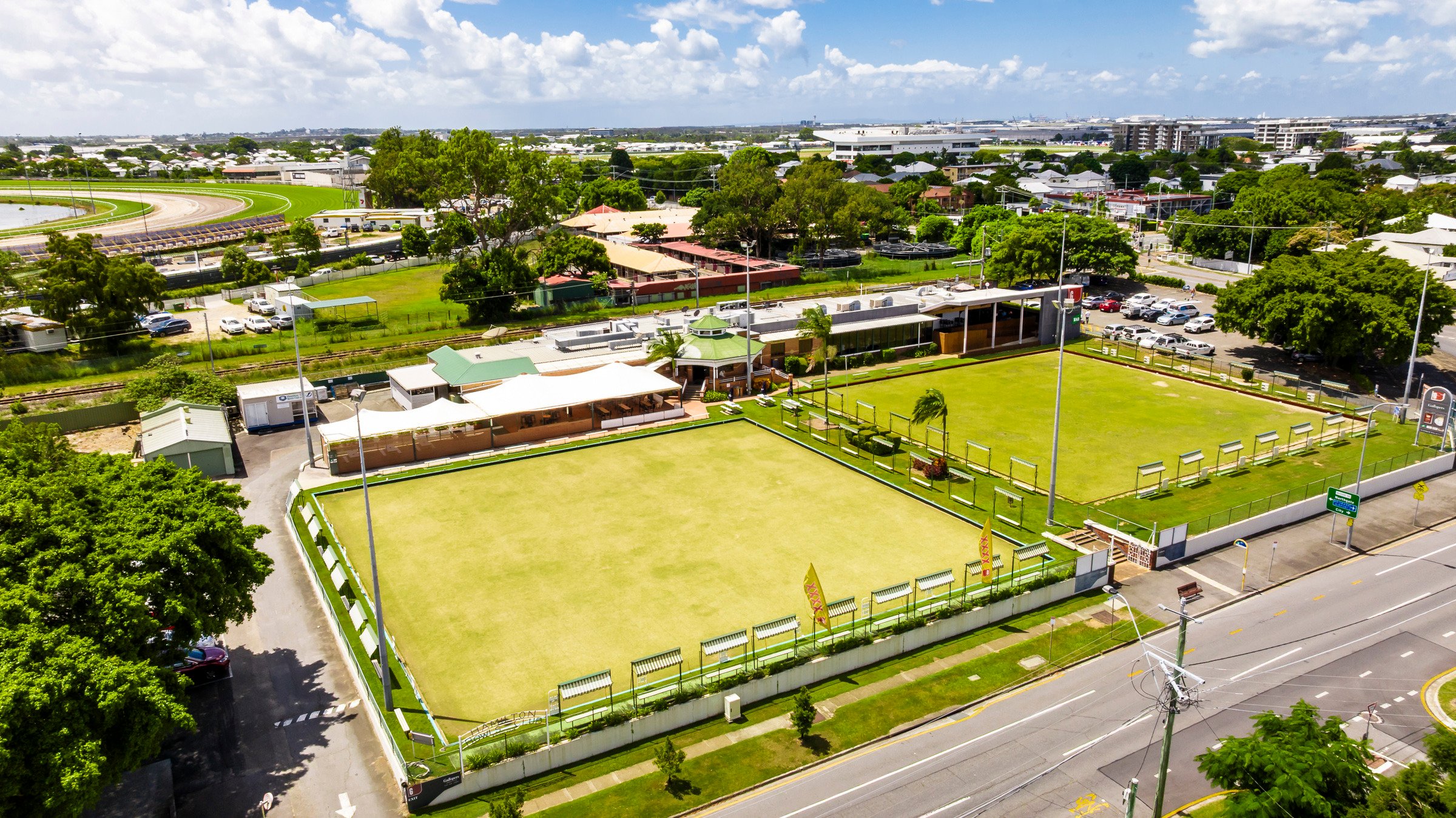 Gallopers Sports Club | Barefoot Bowls in Ascot