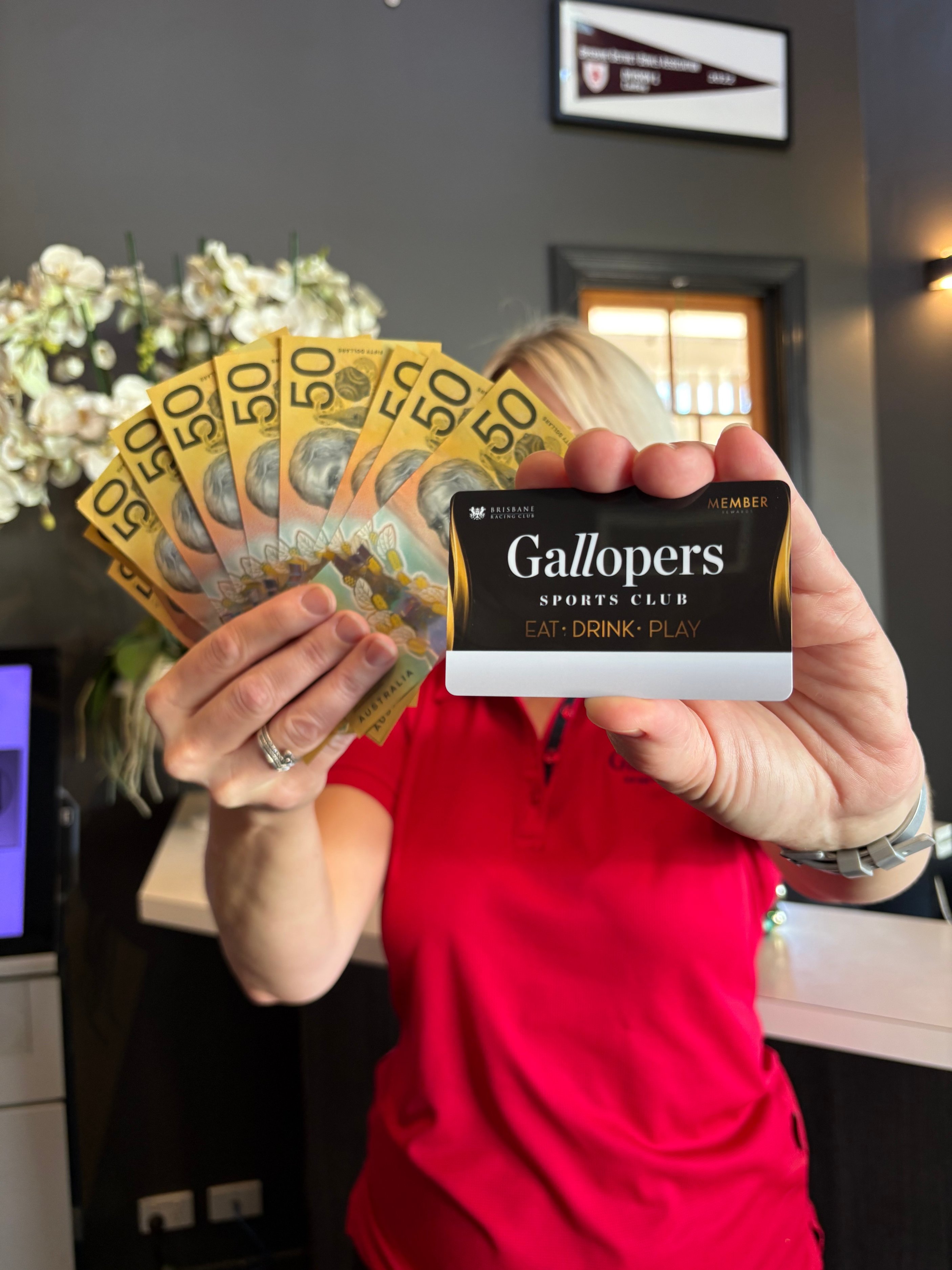 Gallopers Sports Club | Ascot Pub & Sports Bar